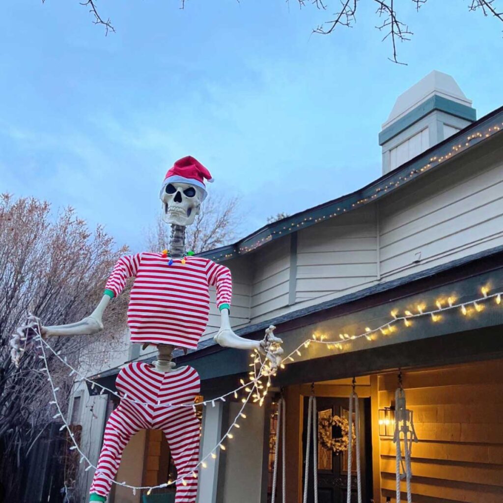 51+ Funny Skeleton Poses For 12 Feet Tall Halloween Decor – Pink Pop Design